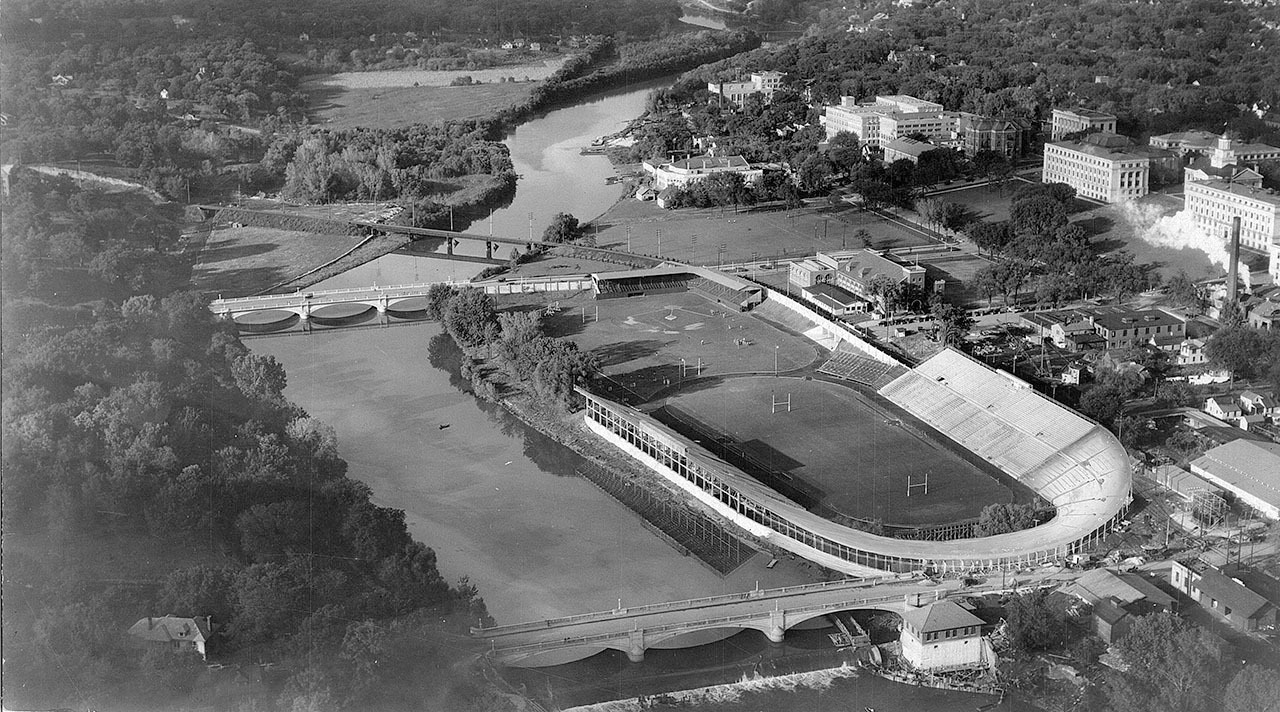 The Hawkeyes Take The Field. | Our Iowa Heritage