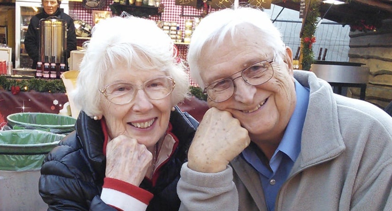 Bob Hibbs – Iowa City’s Postcard King. | Our Iowa Heritage